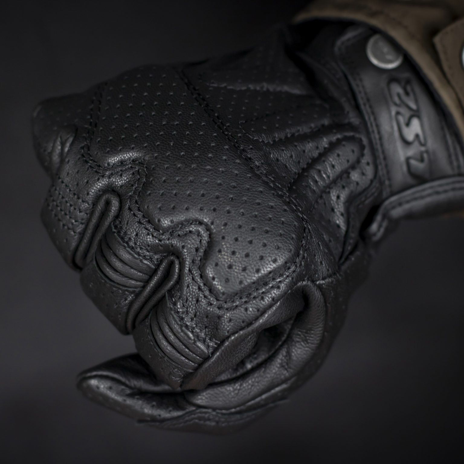 Găng Tay Moto Rust Man LS2 Black Leather - CBC MOTO GEAR